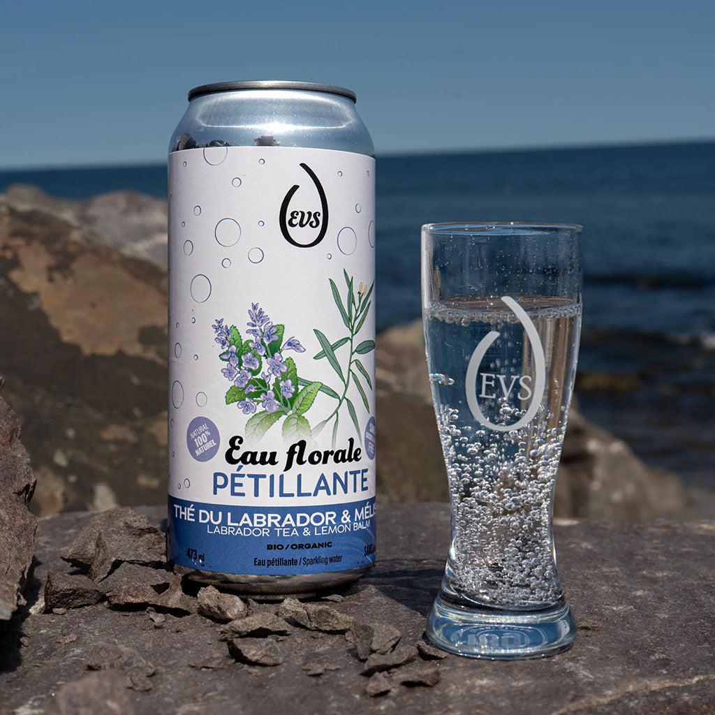 Sparkling Floral Water Labrador Tea and Organic Lemon Balm – La Boite à ...
